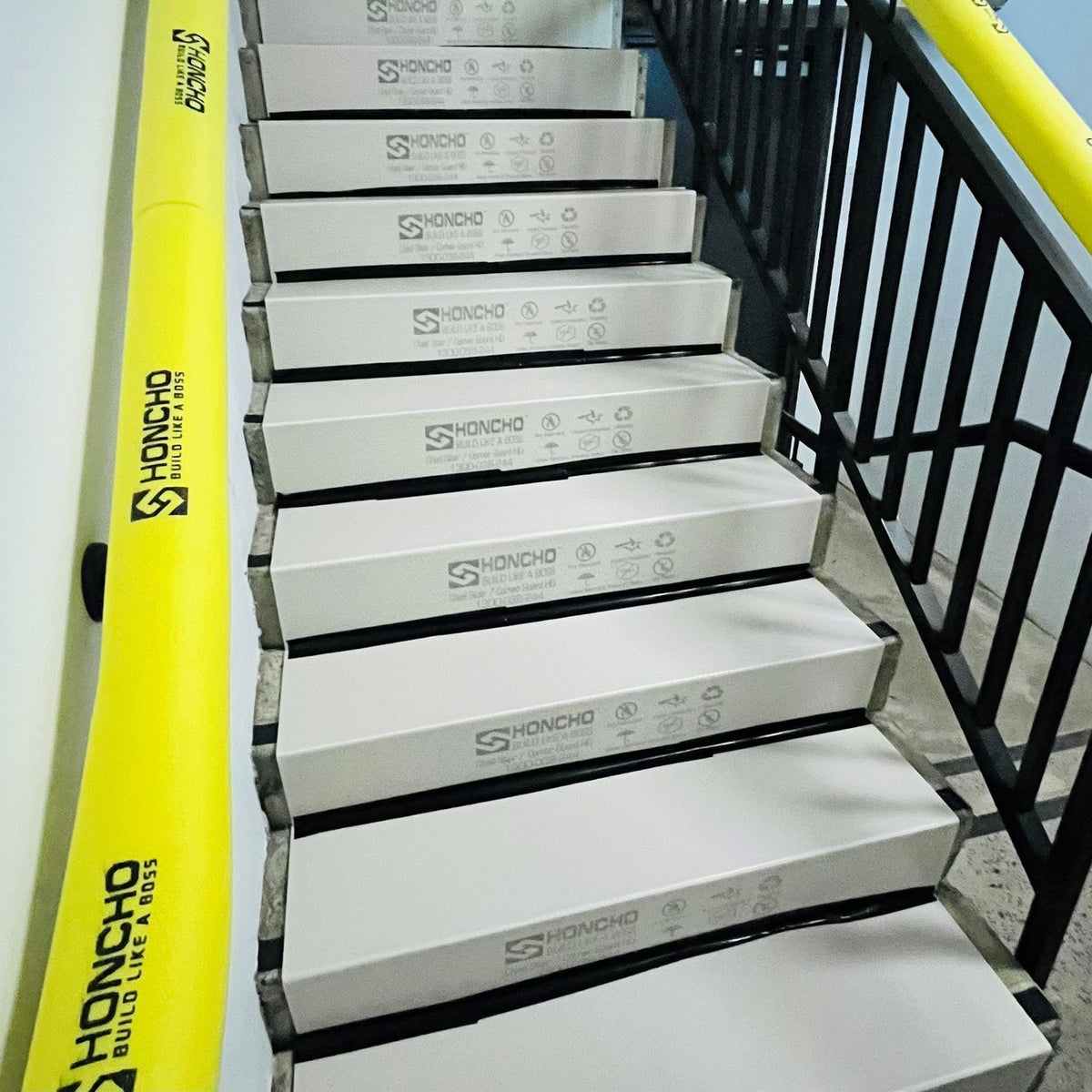 Honcho Fire Rated Chief Stair/Corner Guard HD 110 x 27/19 x 0.5cm ...